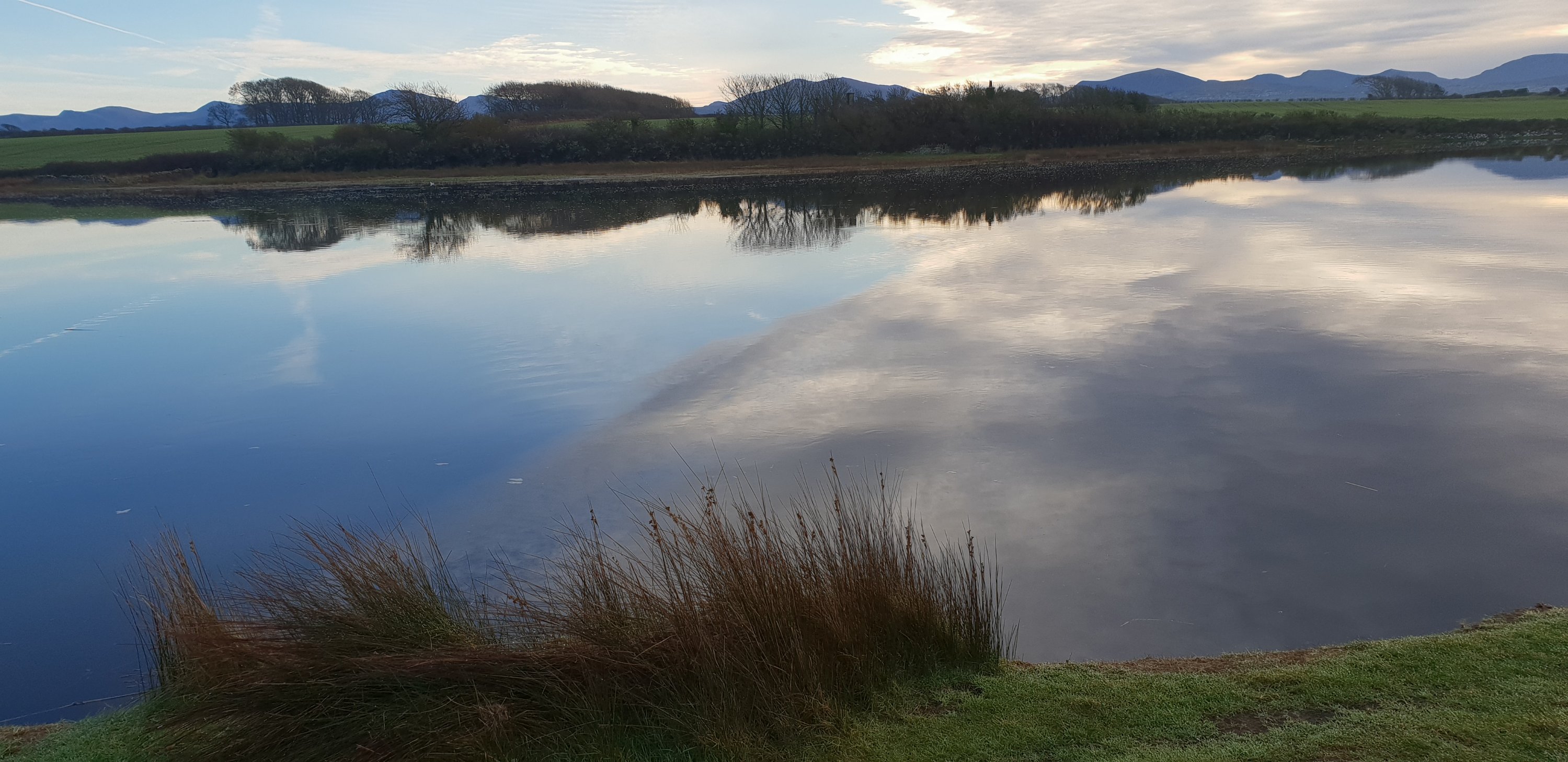 The Afon (1) | | Charles | Saumarez | Smith