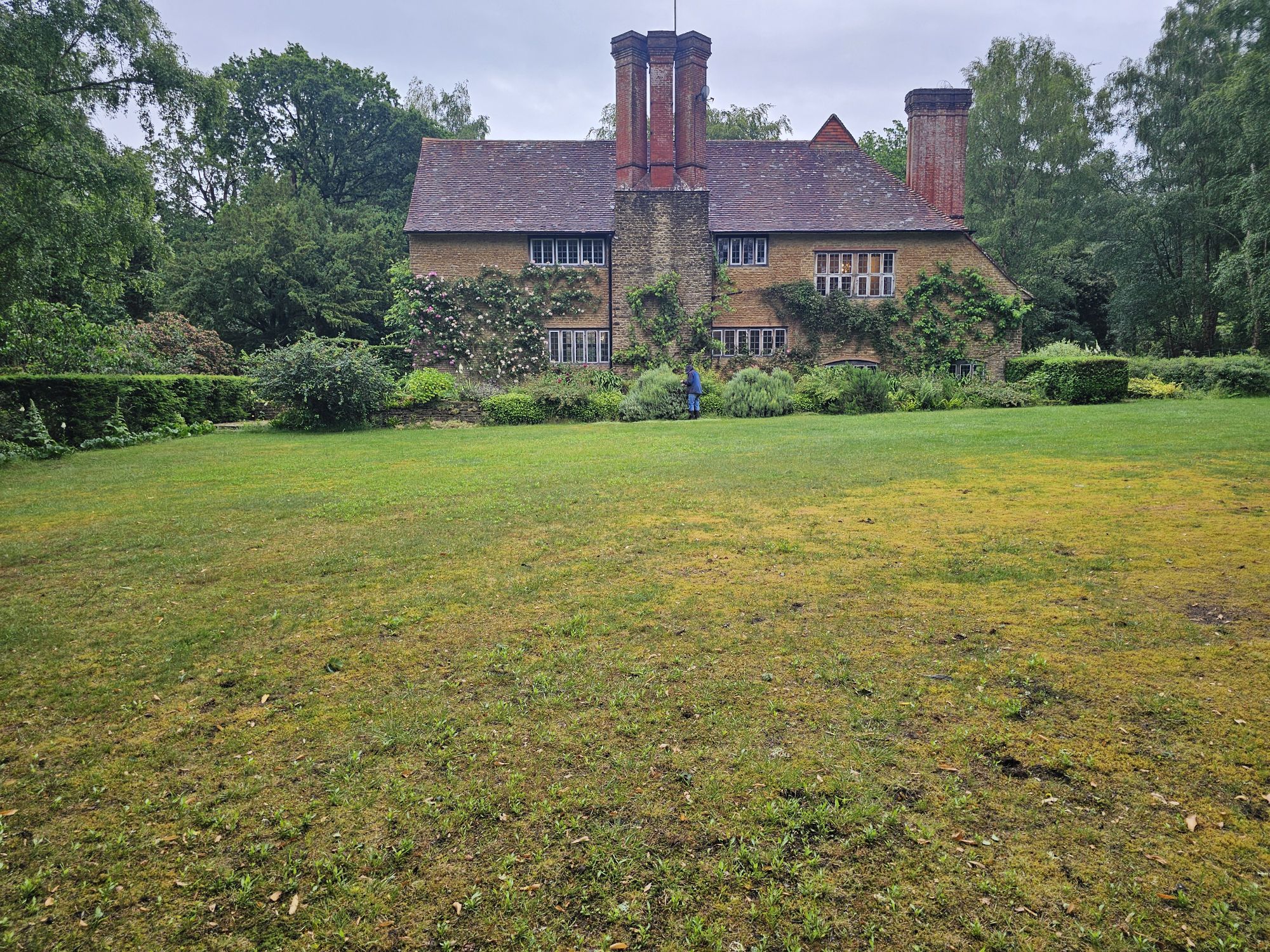 Munstead Wood (1) | | Charles | Saumarez | Smith